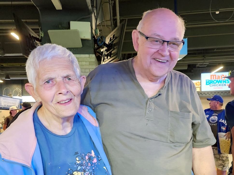 Local fans rally behind Blue Jays’ World Series dreams - PortageOnline ...