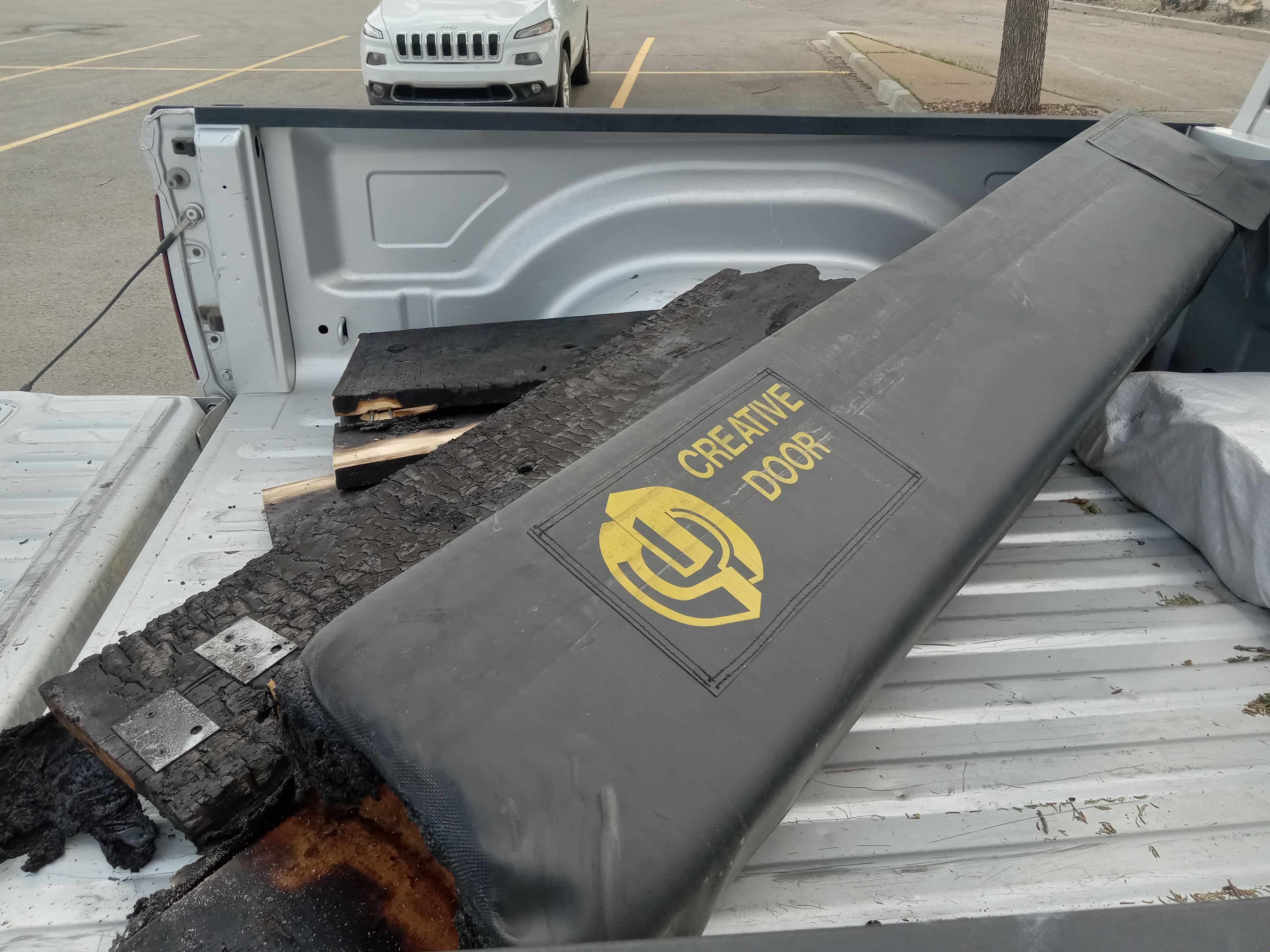 Red Deer fire responds to Superstore Liquor blaze ...