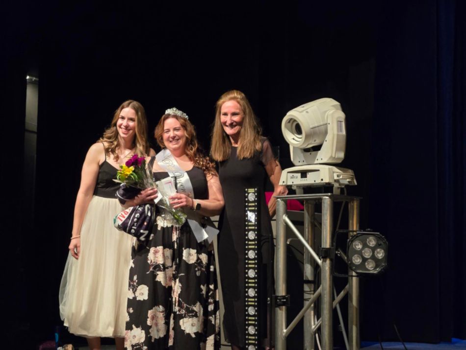 Moms let loose at Mom Prom - PortageOnline.com - Local news, Weather ...