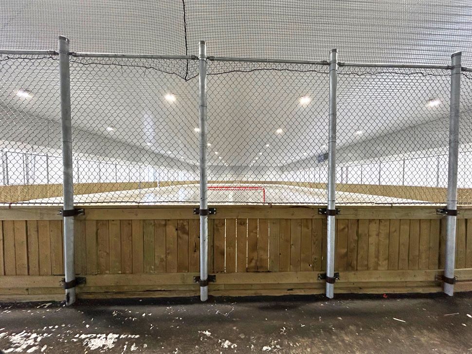 Outdoor ice rinks open up in the RMs of Hanover and La Broquerie ...