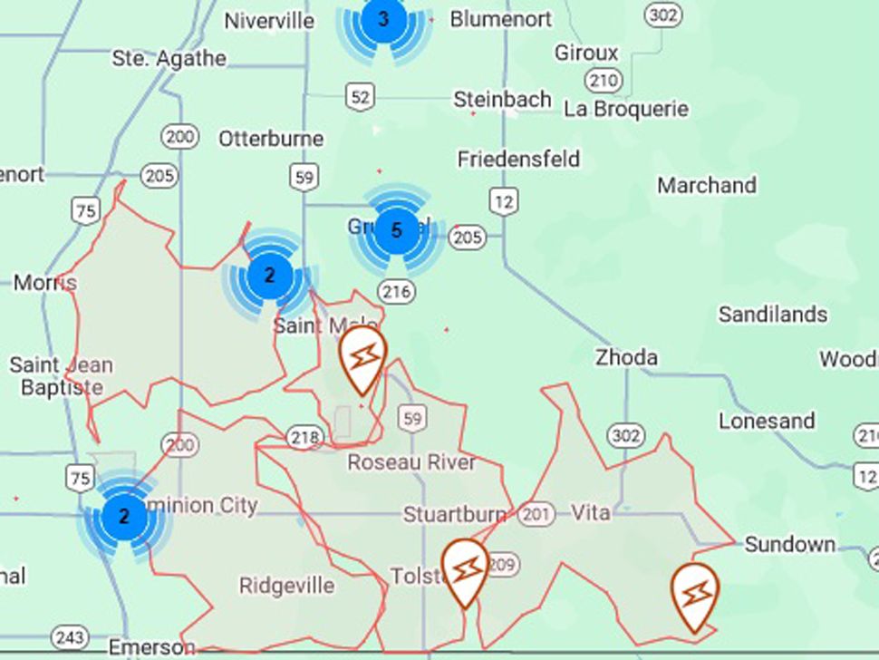 Traffic lights flashing, widespread outages south of Steinbach *Updated ...