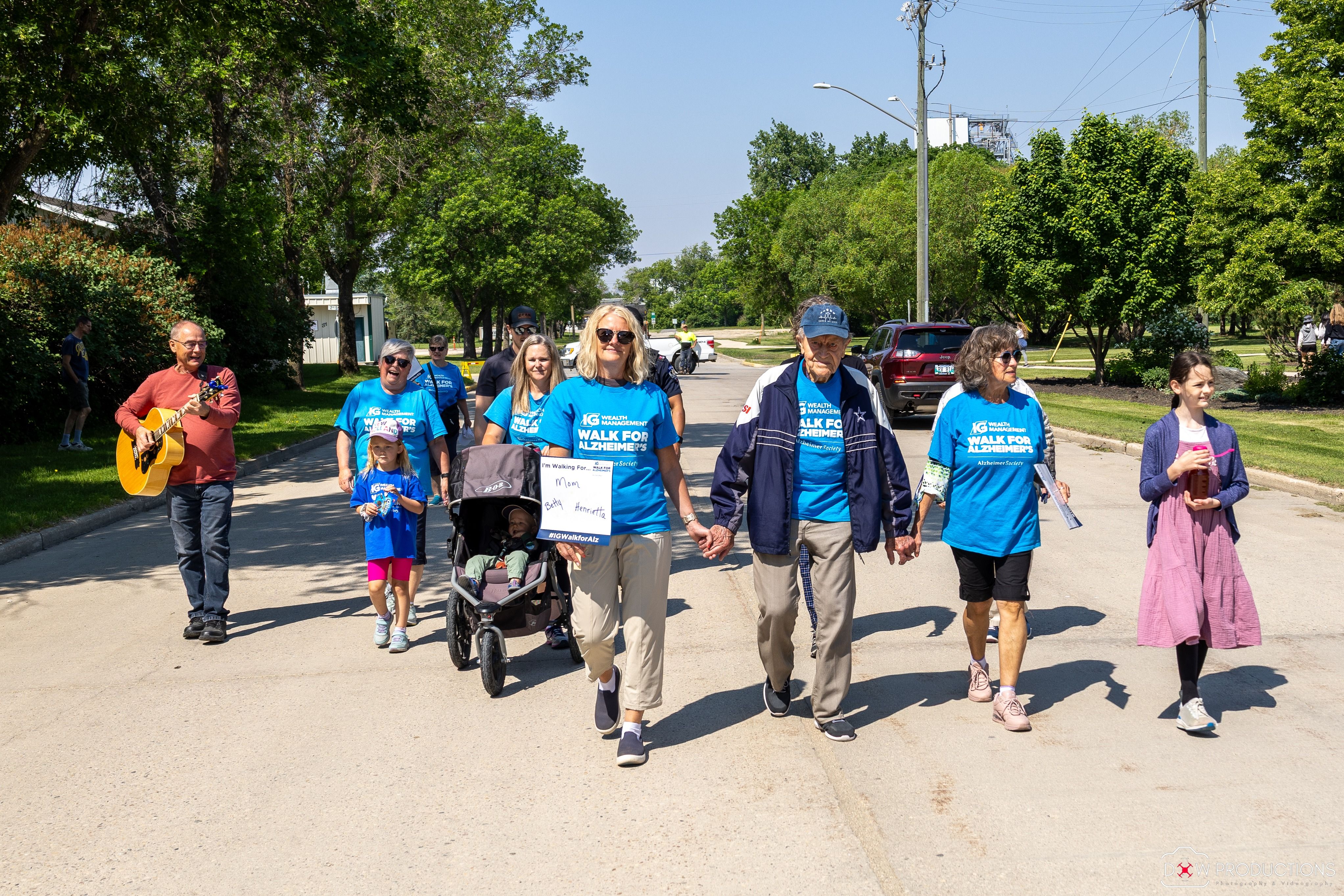 A short walk with a big impact: The Walk for Alzheimer's returns to ...