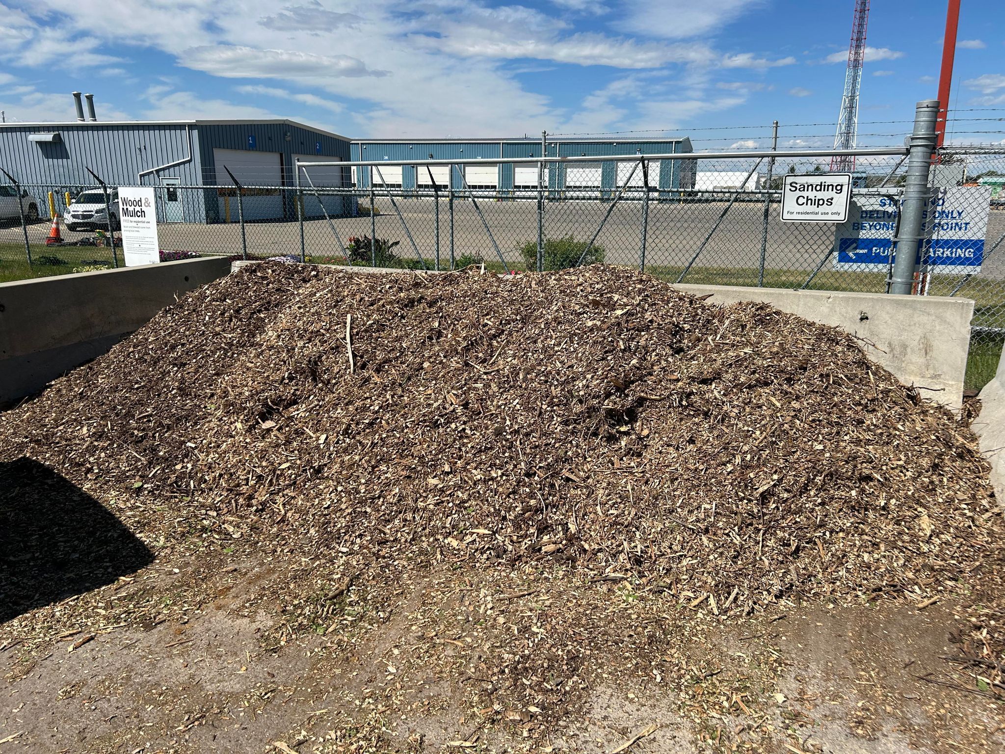 Need mulch? Here is a chance to get it for free! - DiscoverAirdrie.com ...