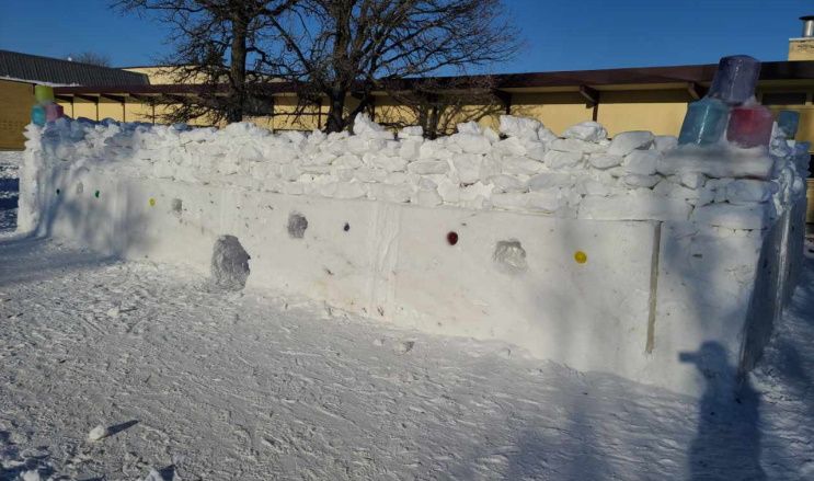 Students learning cool lessons in snow classroom - CHVNRadio: Southern ...