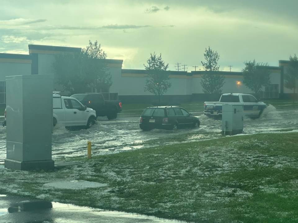 Fast-moving storm leaves its mark on Airdrie - DiscoverAirdrie.com ...