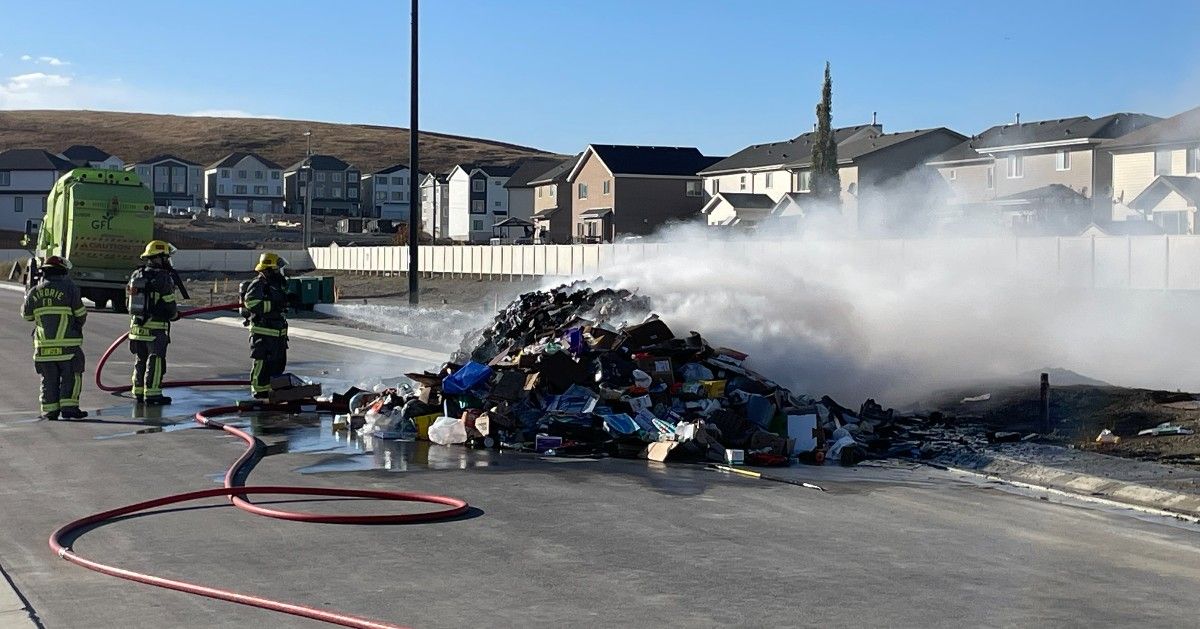 Fire crews extinguish waste truck fire in Airdrie’s Sagewood community ...