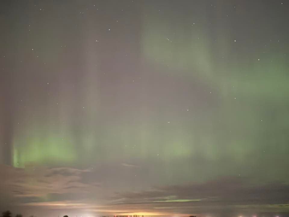 Round two: the northern lights return over Airdrie skies ...