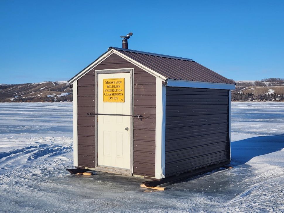 Combining school and cool conditions with the Classroom on Ice ...