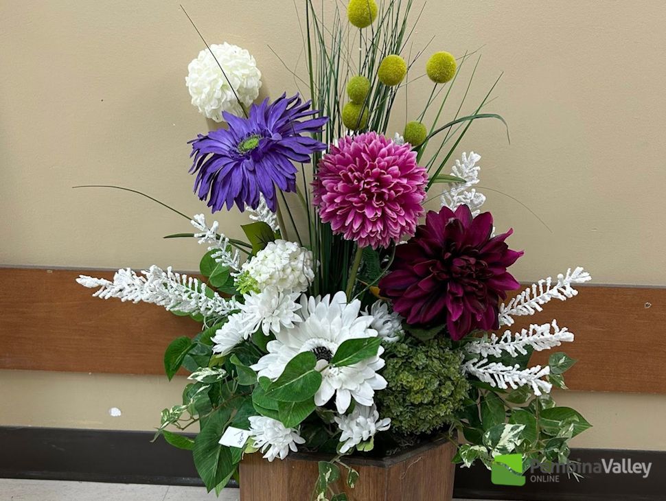 Vintage red wagons and white wedding gowns: A thrifter’s dream at MCC ...