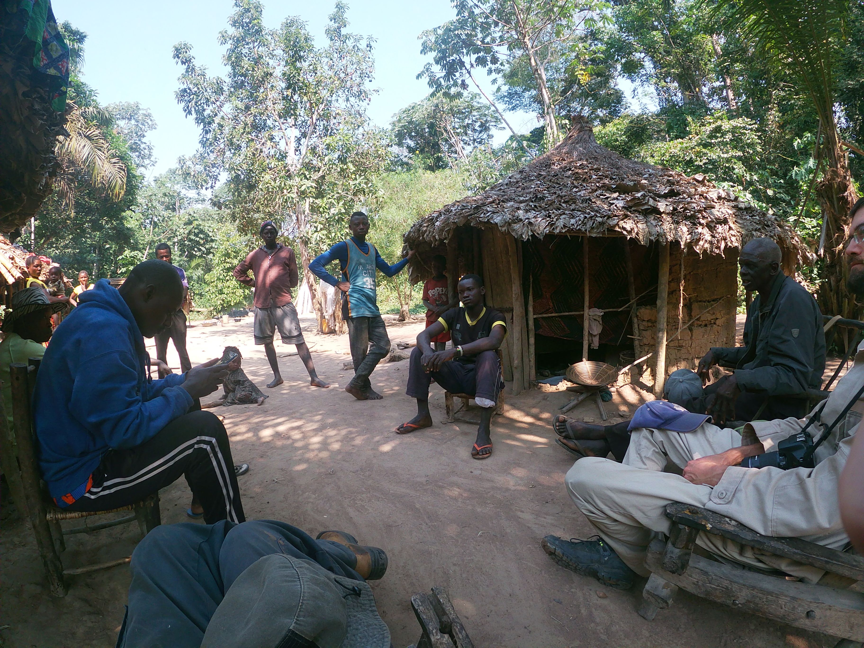 Mission Aviation Fellowship (MAF) fly in conflict zones, shedding light ...