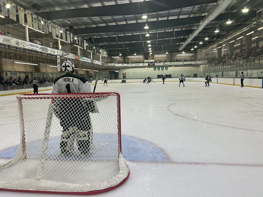 Outlaws complete comeback against Sr. Klippers to win Game 2 ...