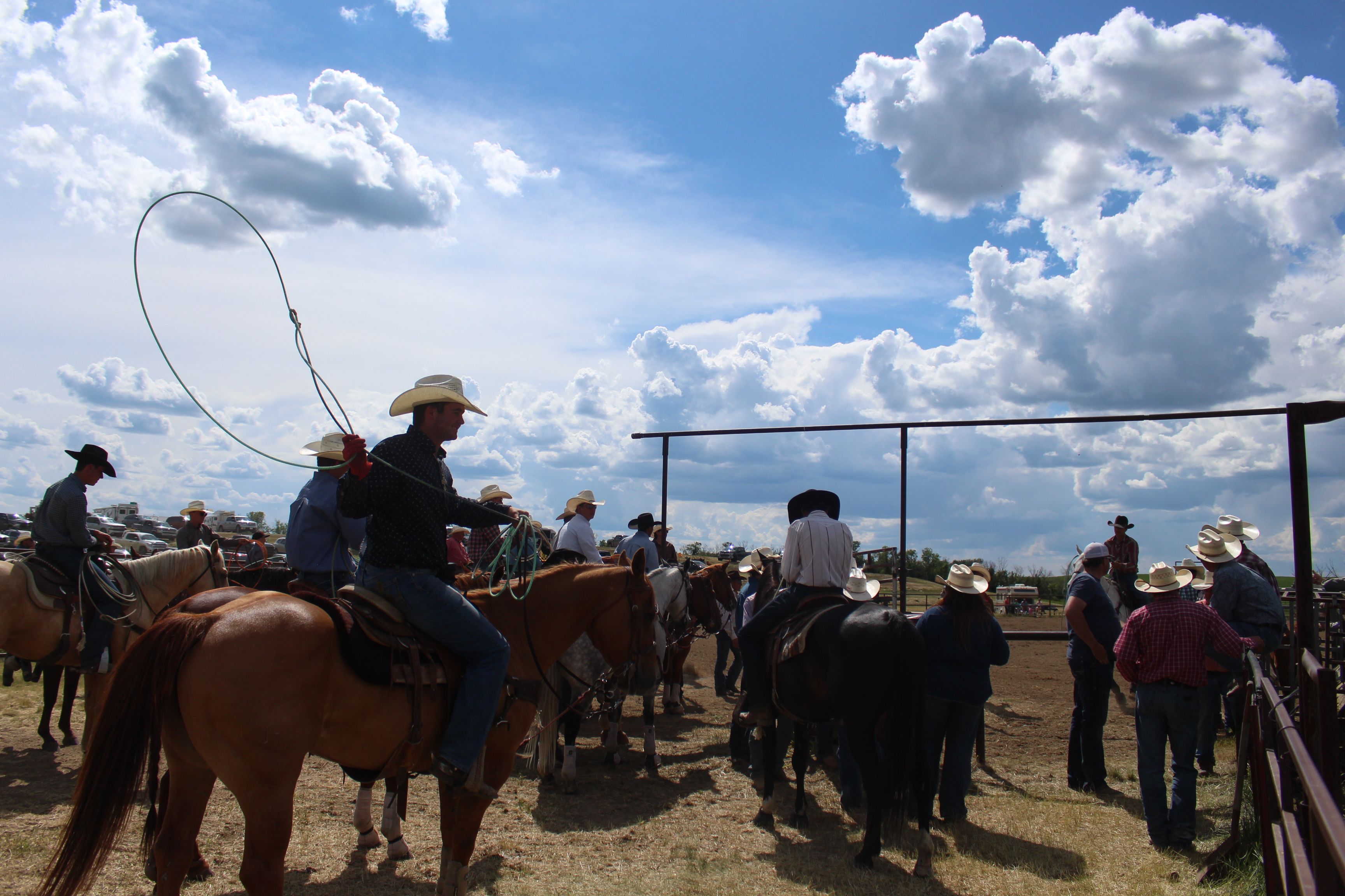 Folks stampede to Mankota for annual rodeo - SwiftCurrentOnline.com ...