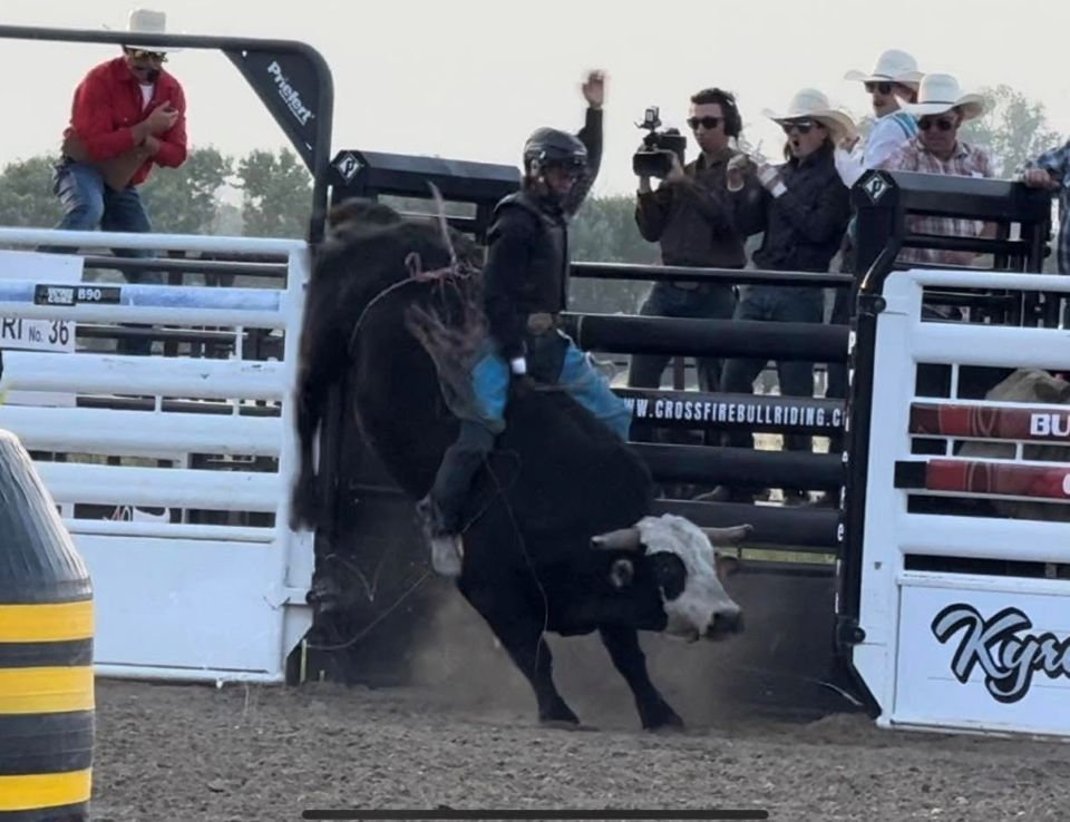 Midale Bull Bash Packs the Stands for a 17th Year - DiscoverEstevan.com ...