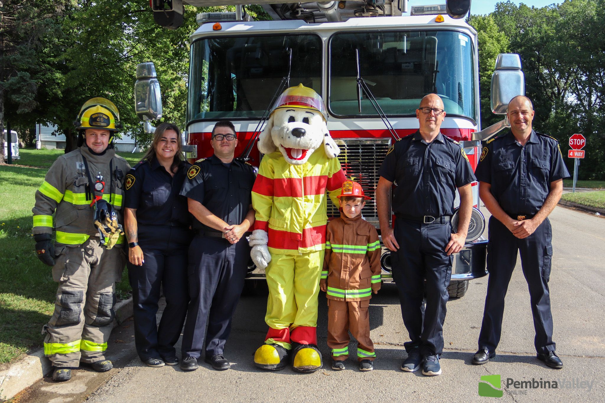 Boots on the ground: Carman Dufferin firefighters rally support at ...
