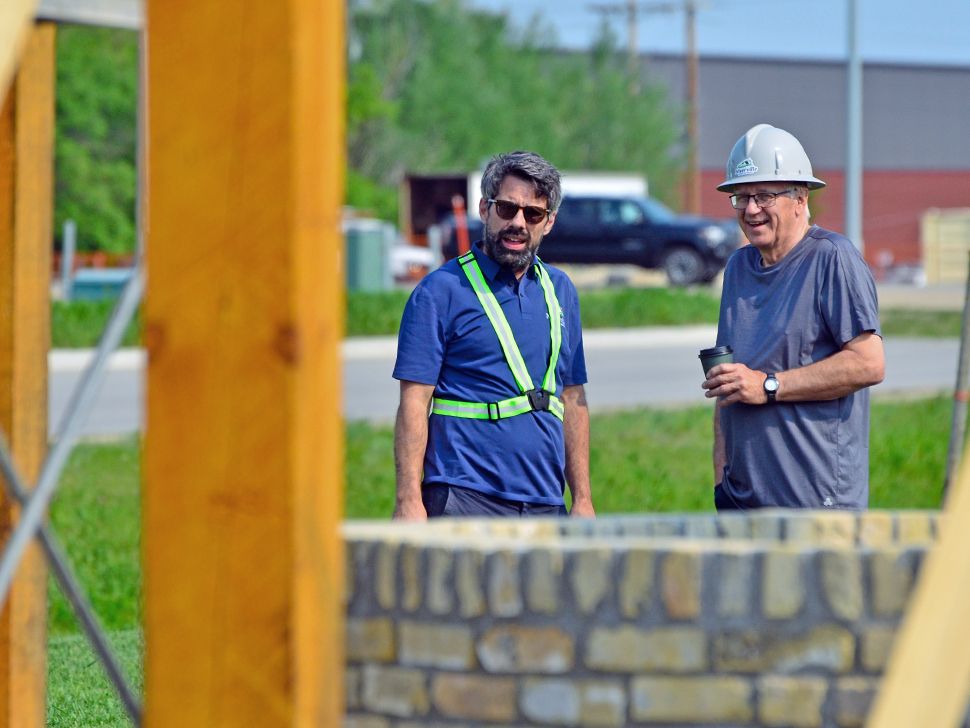 SRSS students build timber frame shelter over Niverville's historic CP ...
