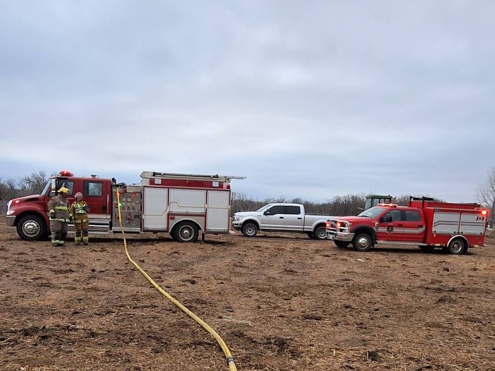 Manure pile fire contained on rural property near Austin ...
