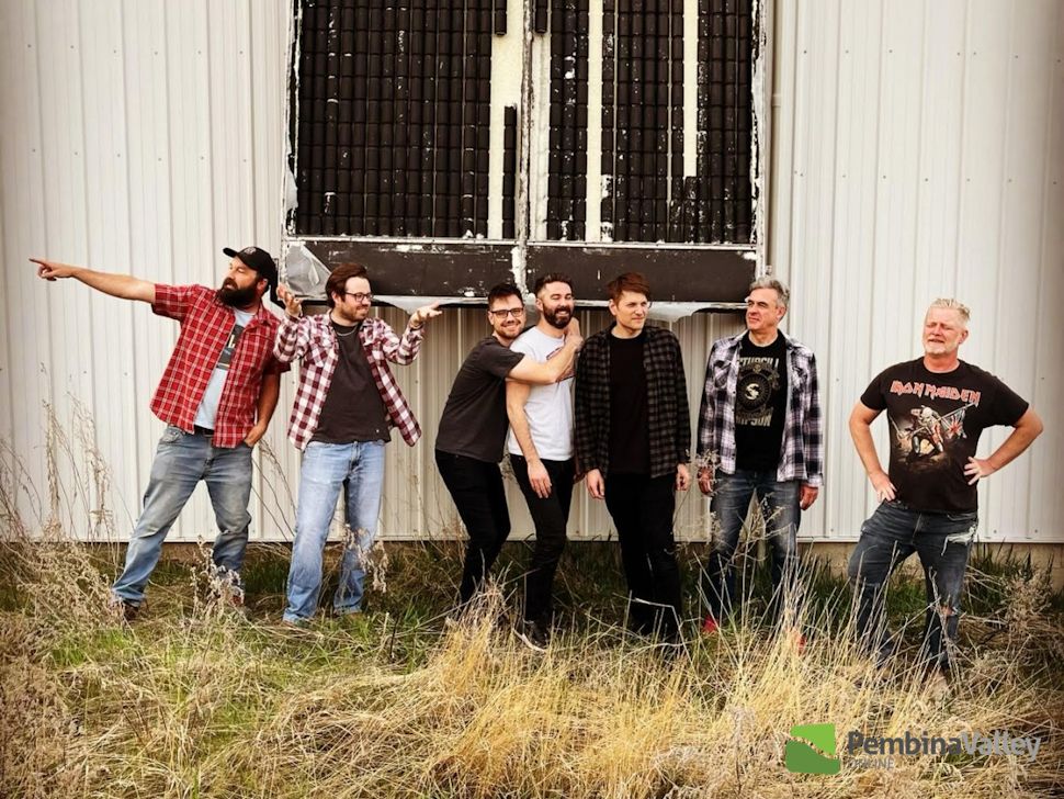 Local musicians revive Live Aid spirit to help Central Station ...