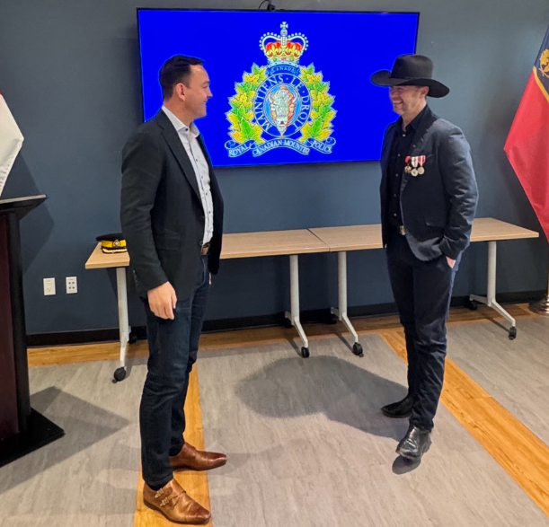 Paul Brandt honoured with Coronation Medal for anti-trafficking work ...