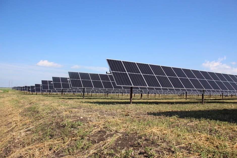 Pesâkâstêw Solar Facility holds grand opening - DiscoverWeyburn.com ...