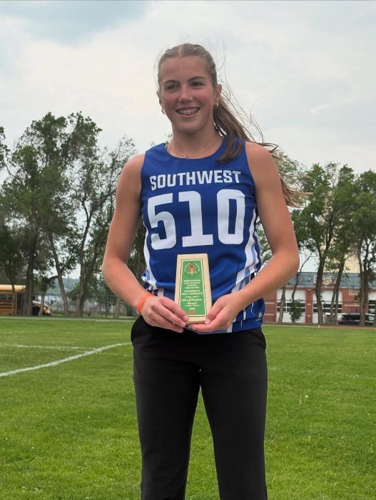 Swift Current Comp wins provincial track meet again ...