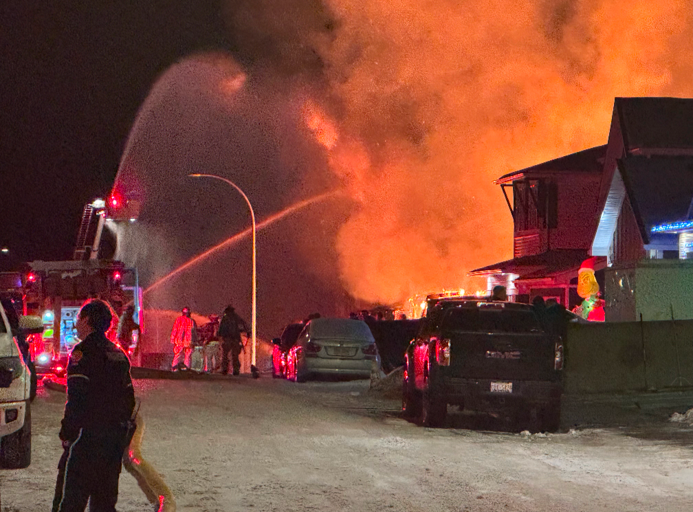 WATCH: Cochrane Fire battle Rivercrest blaze - CochraneNow: Cochrane ...