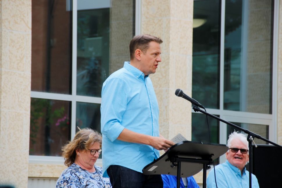 Bohn, Hill inducted into Weyburn Walk of Fame - DiscoverWeyburn.com ...