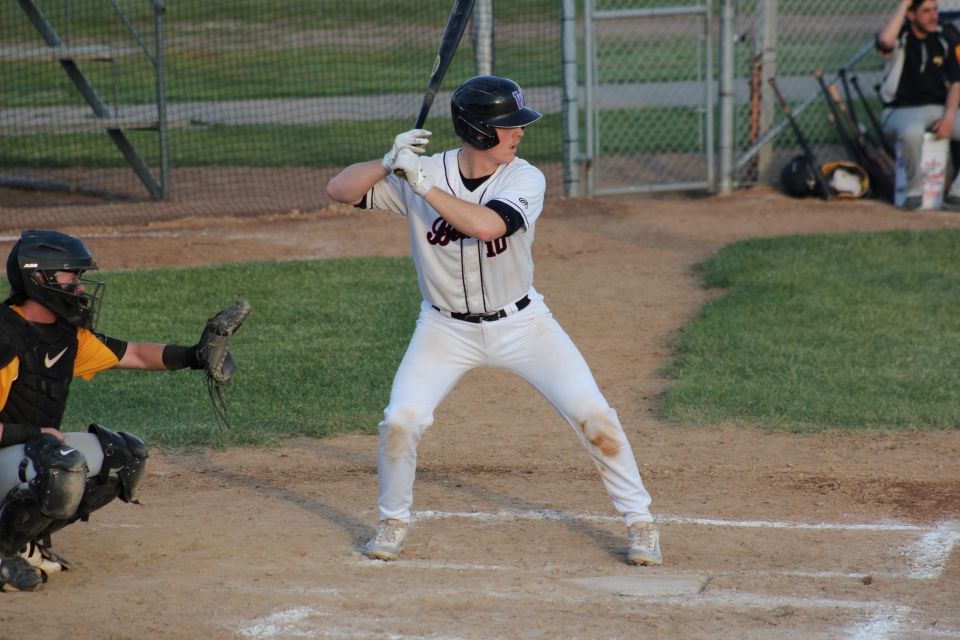 Controversial call leads to double ejection in heated Beavers game ...