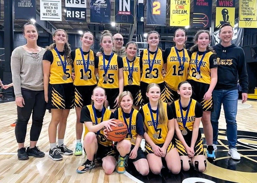 Incredible weekend for Cochrane basketball teams - CochraneNow ...