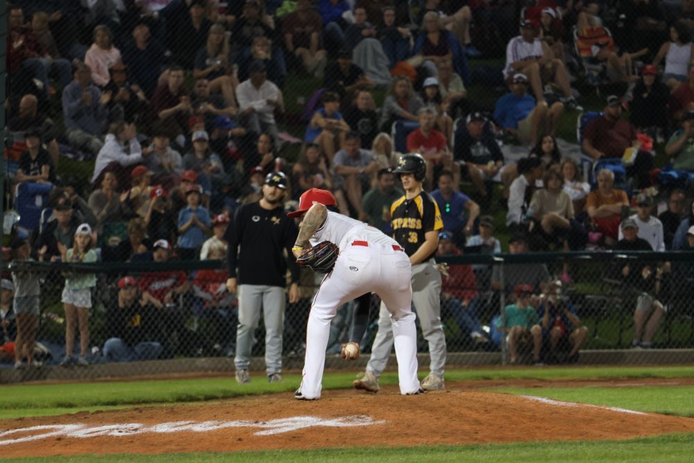 Dawgs unveil WCBL three-peat championship rings and year end awards ...
