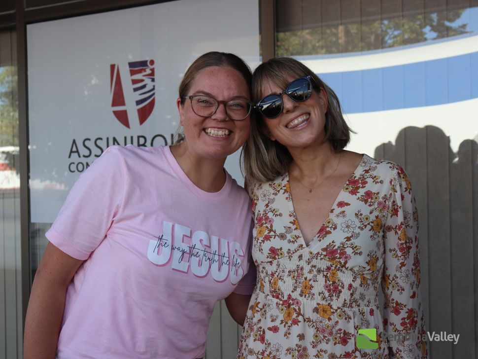 Nashville-based Love & the Outcome brings its worship to Morden ...