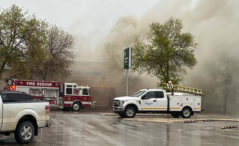 Massive fire sends plumes of smoke into downtown Stonewall - CHVNRadio ...