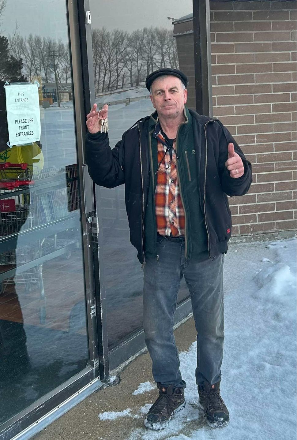 A somber day for the city of Portage as local mall closes for the last ...