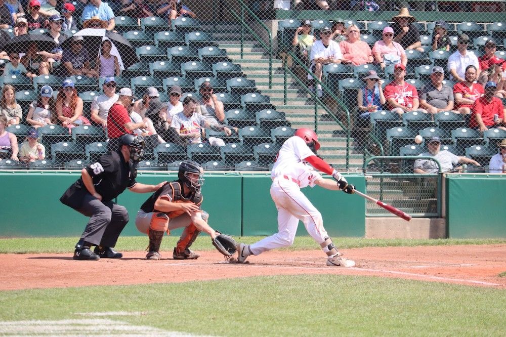 Dawgs sweep Beavers in back-to-back games - HighRiverOnline.com - Local ...