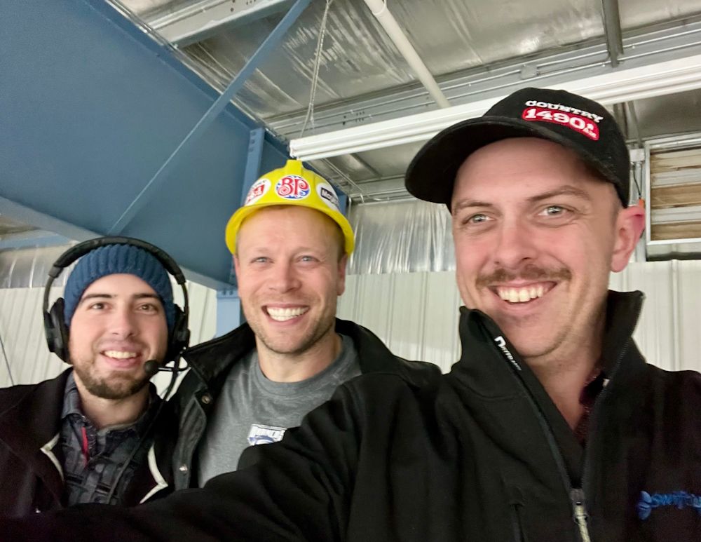 Hunter brothers shine in Badgers’ return on Local Sports Live ...