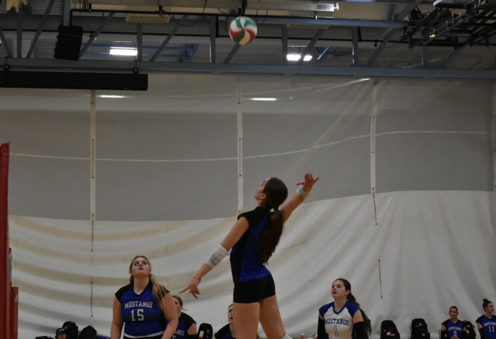 Mustangs win convincingly against NDC - HighRiverOnline.com - Local ...