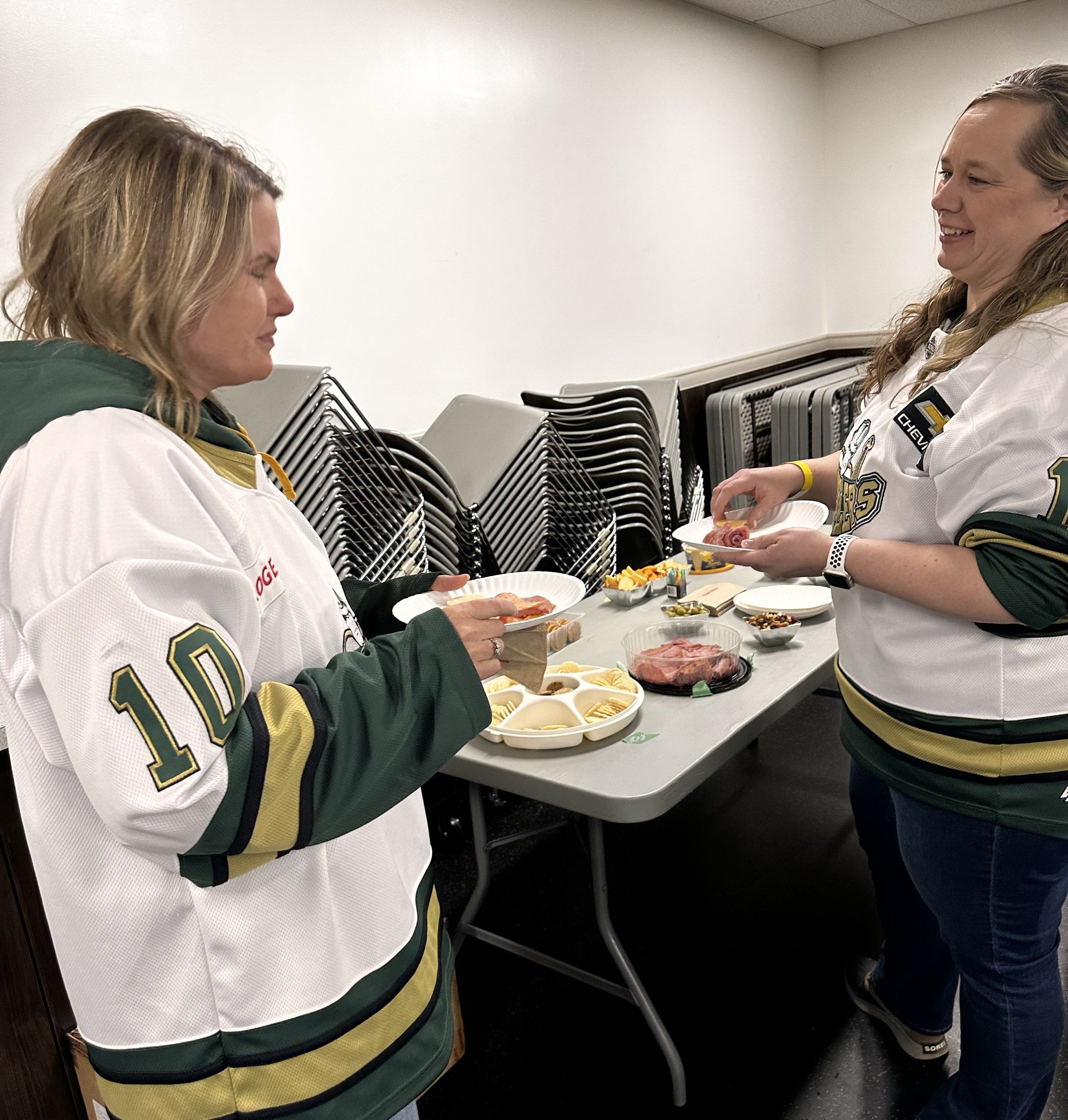 Gallery: Okotoks Oilers Billet Appreciation night - OkotoksOnline.com ...