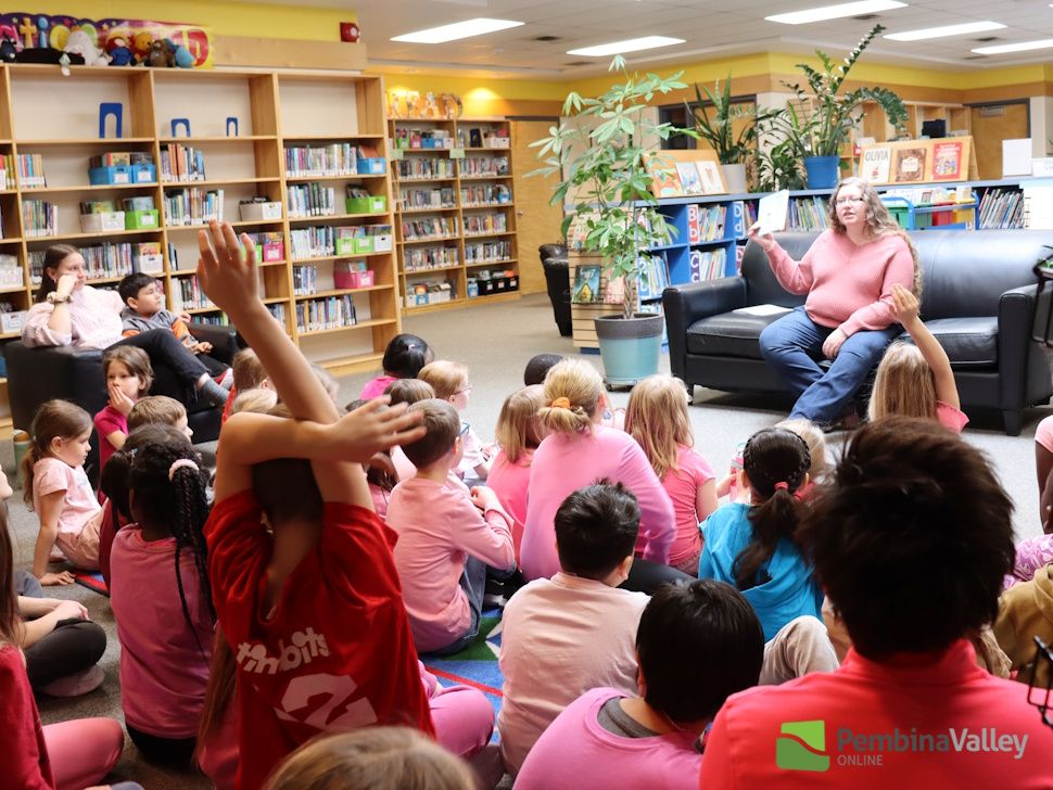 Many different gifts shared with Parkland students for I love to Read ...