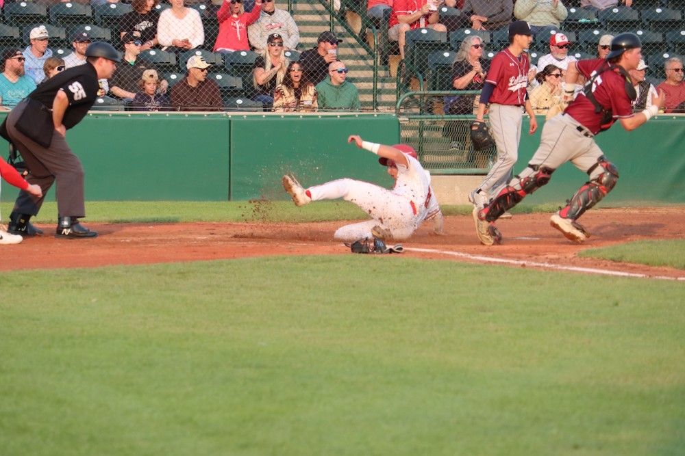 Dawgs win thriller in game one - HighRiverOnline.com - Local news ...