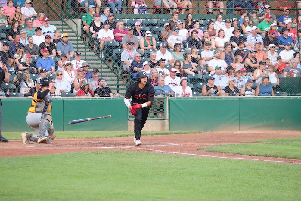 Dawgs make a mess of the Express - OkotoksOnline.com - Local news ...