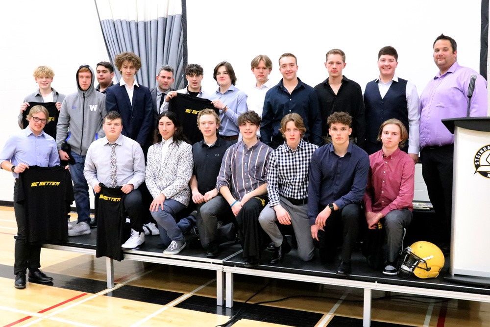 Sabres celebrate season 12 - SteinbachOnline.com - Local news, Weather ...