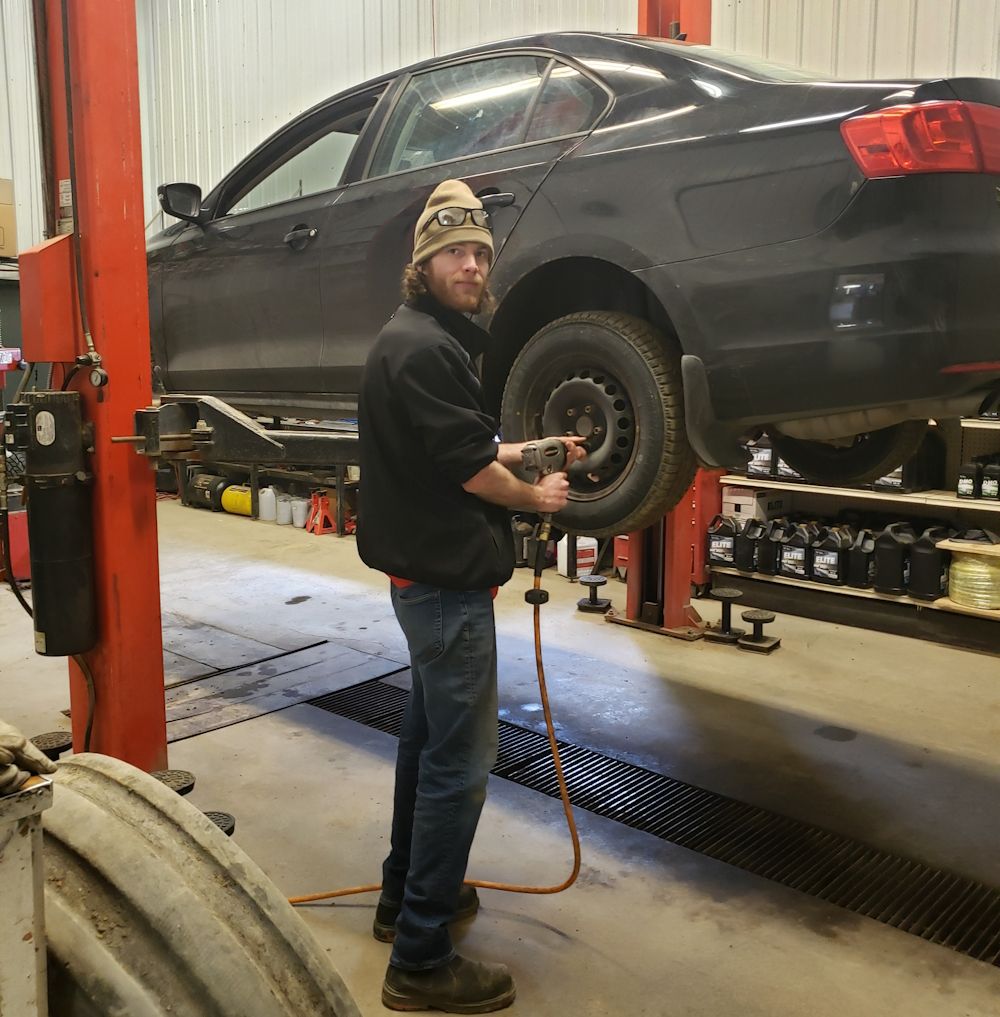 Partner Profile: Customers known by name at Vanguard Co-op ...